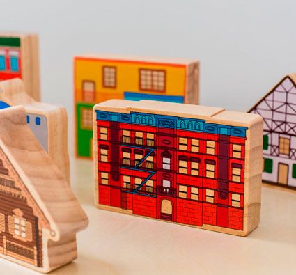 Casas del mundo — La Tienda De La Familia